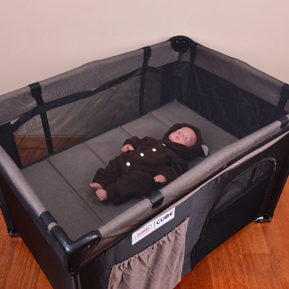 Junior Labeille CWH012 Baby Box Cube